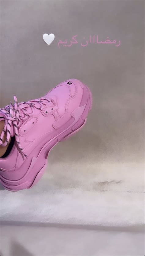 Pin By ♡︎♡︎ On Shoes Pfp Sneakers Nike Sneakers Nike