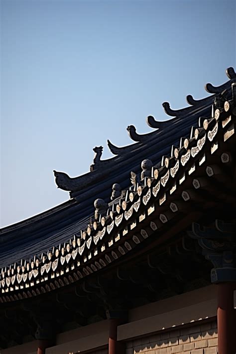 The Roof Of The Seoul Hanyang Palace Gwangju Background Wallpaper Image