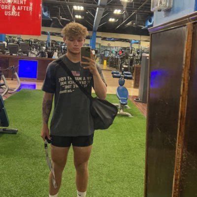 Inthistown On Twitter Fitness Enthusiast