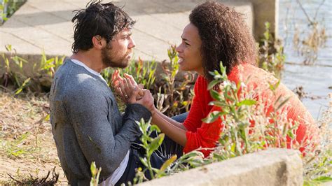 Holofote Mara Salva Luís Miguel