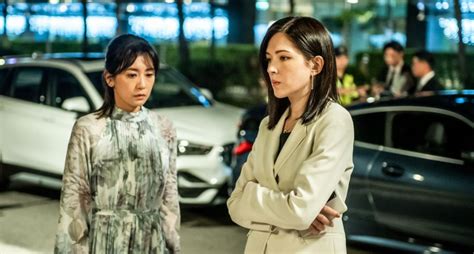 台劇《她和她的她》1 9分集劇情：許瑋甯陷入虛實記憶！結局道出