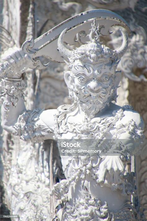 태국 왓 롱 쿤은 치 앙 라이의 유명한 국제 관광 명소입니다 건축에 대한 스톡 사진 및 기타 이미지 건축 공예 관광