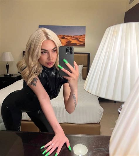 How Do You Feel About The Phone Sex Proposal Rtotalbabes