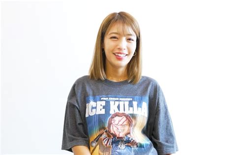 橋本梨菜、公式youtube登録者数10万人突破を報告 「めっちゃ長かった…」 Sirabee