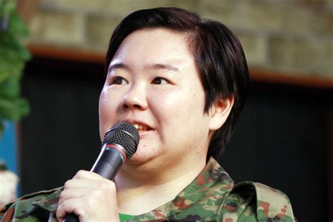 やす子、「一番怒った人」は“あの芸人”だった 実名暴露「あいつ本当にクソ野郎、裏でも」 Sirabee