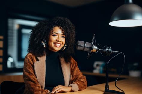 Premium Photo A Black Woman Giving An Interview On A Podcast