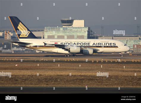 Singapore Airlines Airbus A380 Con Registro 9v Skf Aerotransportado En