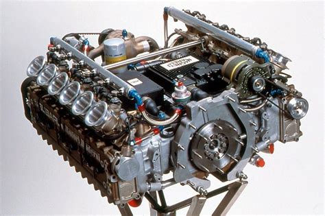 Flat 12 Engine File Ferrari F102a Engine In A 1974 Berlinetta Boxer Instead Of Usual Wet
