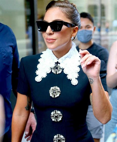 Lady Gaga Debuts A Dramatic Hair Transformation Artofit