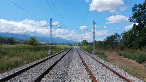 576 млн лв ще струва жп линията до границата със Сев Македония включва модернизация на