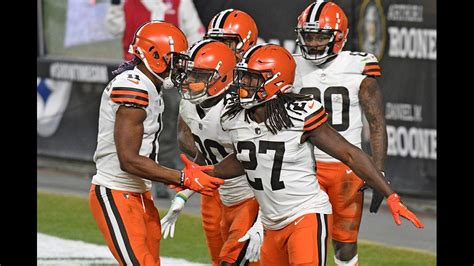 Fans Celebrities React To Browns Playoff Win Over Steelers