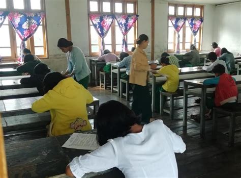 မာန်အောင်မြို့နယ်၌ အခြေခံပညာမူလတန်းအဆင့်grade 5နှင့်အလယ်တန်းအဆင့်grade 9ကျောင်းသား သူများနှစ