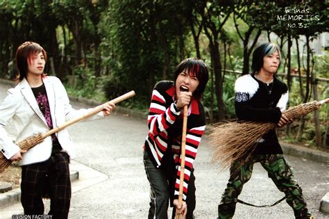 Media Tweets By Wktbot W Kt Bot Twitter