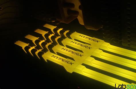 Lab501 Review HyperX FURY RGB DDR4 3466 CL16 4x16GB 64GB Samsung