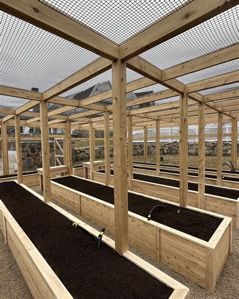 X Enclosed Cedar Vegetable Garden In Connecticut
