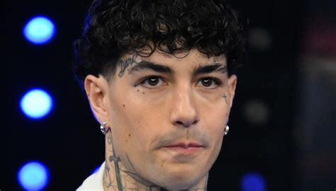 Concertone Di Capodanno Dopo Tony Effe Le Star Che Si Ritirano