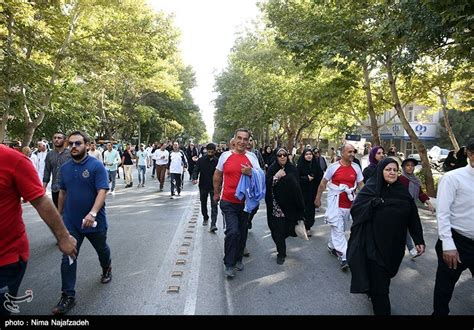 پیاده روی خانوادگی مشهد عکس استانها تسنیم Tasnim