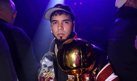 Anuel Estrena El Sencillo Malo” Junto Con Zion Y Randy Primera Hora