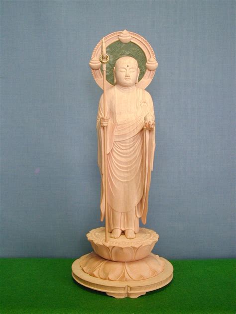 心やすらぐ時間を・・・ 仏像彫刻｜相模原カルチャーセンター古淵店｜イオン相模原店、相模原市、町田市、古淵駅周辺で趣味・習い事をお探しなら