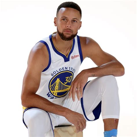 Steph Curry Graduates From Davidson College With An Iconic Ceremony