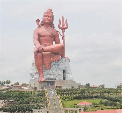 दुनिया की सबसे ऊंची शिव प्रतिमा राजस्थान में स्थापित विश्वास स्वरूपम