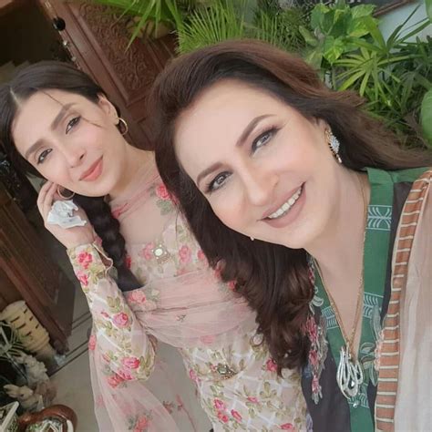Pin By Hoorain Ansari Interprises On Beautiful Ayeza Khan Ayeza Khan