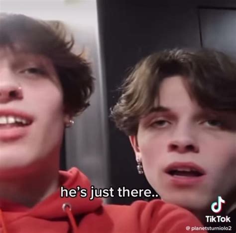 Pin By Fruitypebbles On Sturniolo Triplets Video Triplets Mattyb