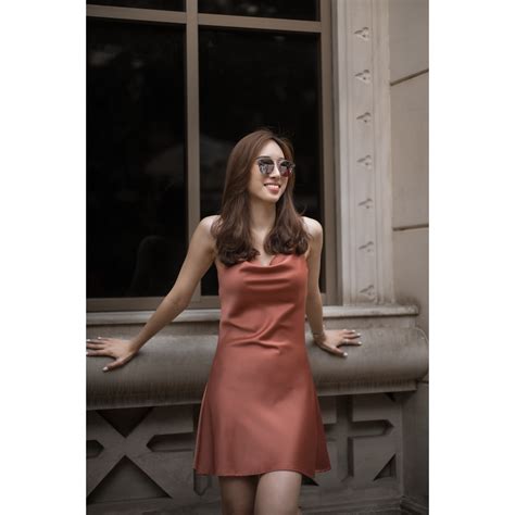 Blomma Belle Mini Dress ชุดเดรสคอถ่วงสั้น ออกงาน สีโรสโกลด์ Shopee