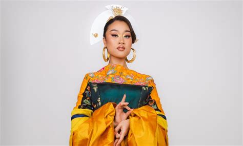 Aisha Retno Tampilkan Kelainan Menerusi Single Baharu Sutera