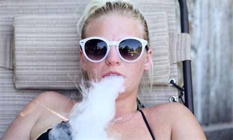 Are E Cigs And Weed Leaving Tobacco The Poor Relation Among Young Us