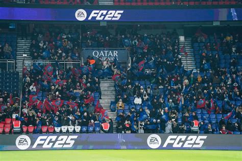 Psg Ol Séquence Forte Au Parc Des Princes Les Ultras Parisiens