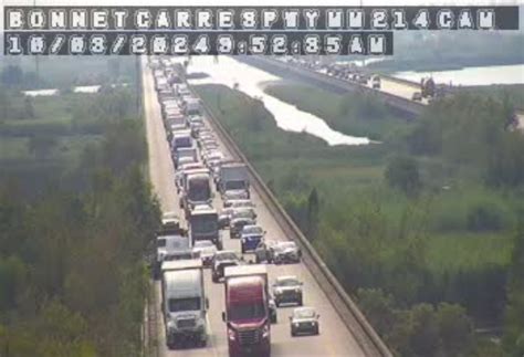 Multi Vehicle Crash Causes Traffic On Bonnet Carre Spillway Traffic