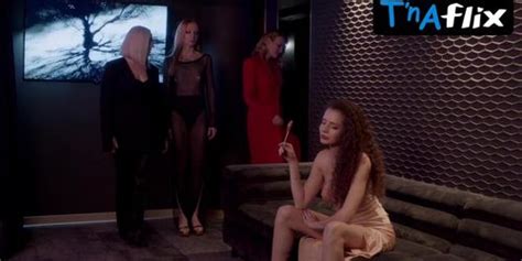 Olga Sutulova Thong Scene In Russian Affairs Tnaflix Com