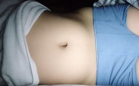 Belly Button Before Sleep 😉😴 R Navels
