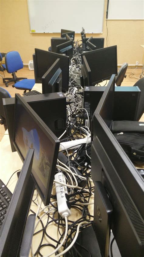 Schools New Computer Class Set Up By Interns From The It Department