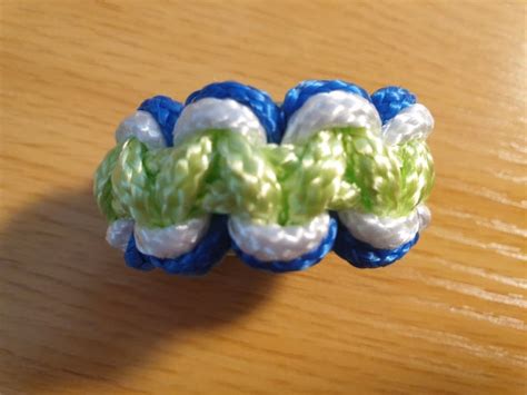 Paracord Woggle Girlguiding Gloucestershire Colours