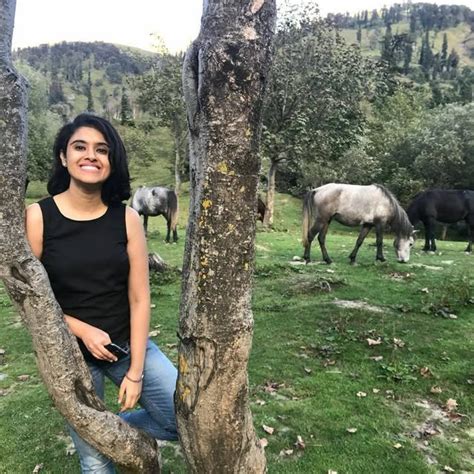 Aarushi Thapliyal (@velli_oracle) • Threads, Say more