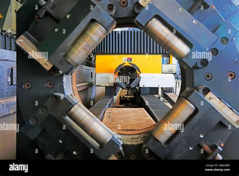 Cnc Machine Automate Hi Res Stock Photography And Images Alamy