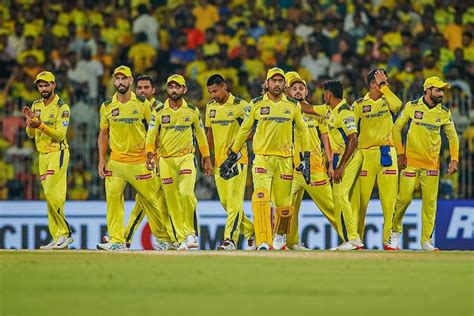 Csk Vs Rcb मुस्ताफिजुर की शानदार गेंदबाजी दुबे जडेजा की बल्लेबाजी के