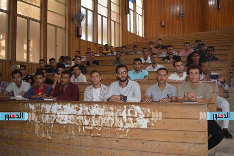 جامعة الأزهر بأسيوط تنظم حفل تكريم حفظة القرآن الكريم والإنشاد الدينى