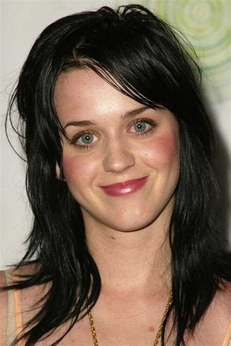 Katy Perry Before And After Cabello Negro Katy Perry Cabello