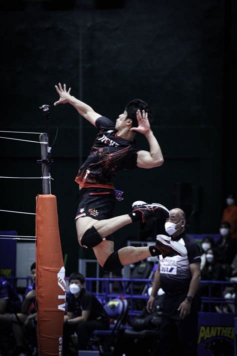 𝐤𝐞𝐧𝐭𝐨𝐦𝐢𝐲𝐚𝐮𝐫𝐚宮浦健人 ในปี 2024 นักวอลเลย์บอล วอลเลย์บอล วอลเปเปอร์