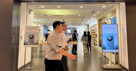 Exclusive Ai Chip Demand Forces Huawei To Slow Smartphone Production