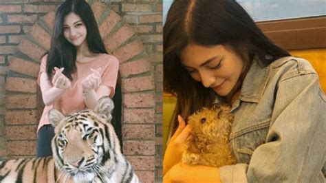 10 Pesona Izzi Isman Artis Indonesia Mencuri Perhatian Chen Exo