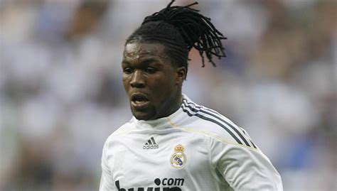 Top 20 Worst Soccer Players In The World Who Is The Worst Football