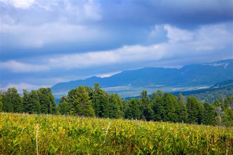 Free Photo Simple Mountains Landscape