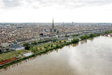 Bordeaux il avait agressé un homme à coups de couteau