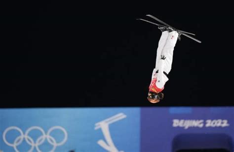 徐梦桃 空中”摘金，第五块！追平中国单届金牌数纪录中国第五金空中技巧徐梦桃摘金徐梦桃夺金中国金牌数平历史之最决赛