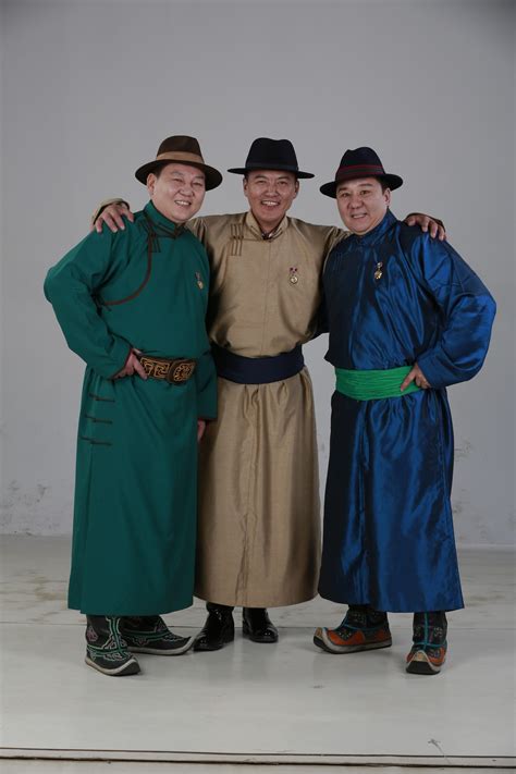 Гурван гавьяатын дуулал Ulaanbaatar