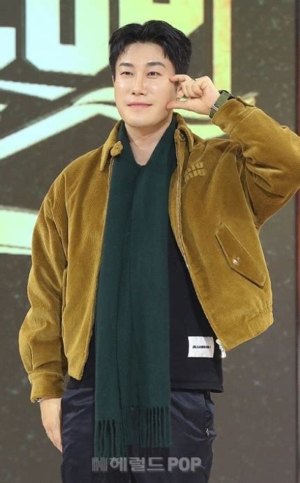 정보소식 래퍼 산이 공원에서 행인 폭행 혐의로 입건경찰 정식 수사 인스티즈instiz 연예 카테고리